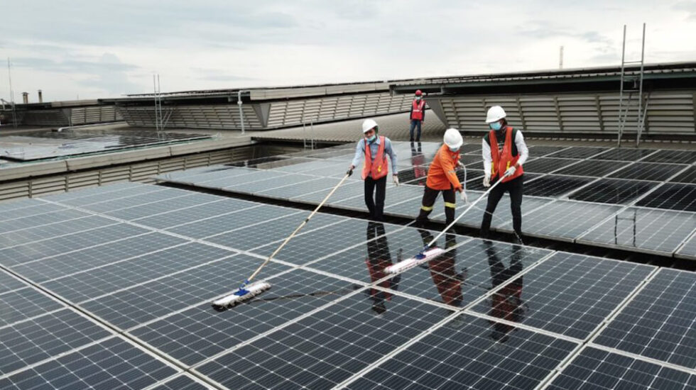 Ini Dia 5 Cara Merawat Panel Surya Tetap Awet dan Memiliki Performa ...